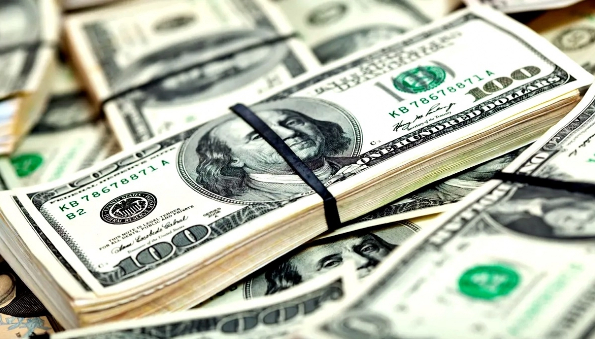 El Dólar “blue” Cerró El Viernes Con Otra Cifra Récord Alcanzó Los