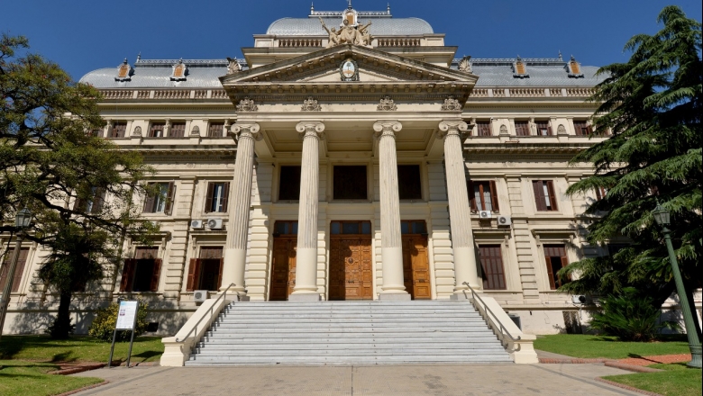 Al Final Se Modifica La Ley Contra Las Reelecciones Indefinidas 3085