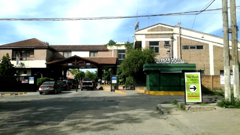 Violento asalto en el Country Banco Provincia de Francisco Álvarez ...