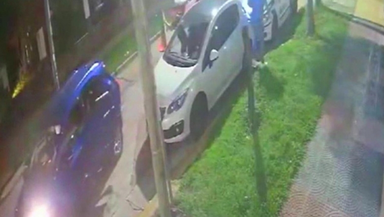 La cuadra de la inseguridad: balearon a un adolescente durante el robo de un auto - Cronos Noticias